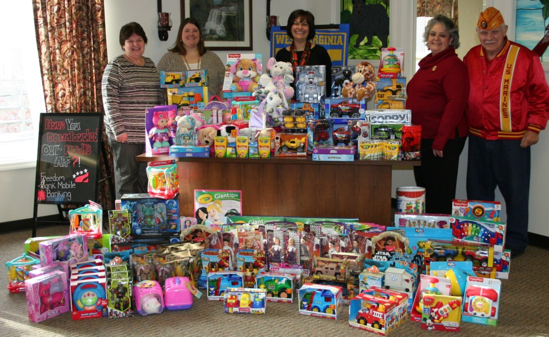 Freedom Bank Gives to Toys for Tots | News, Sports, Jobs - The ...